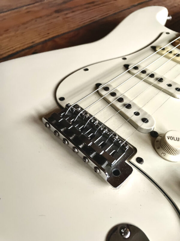 1972 Fender Stratocaster - String Tree Guitars